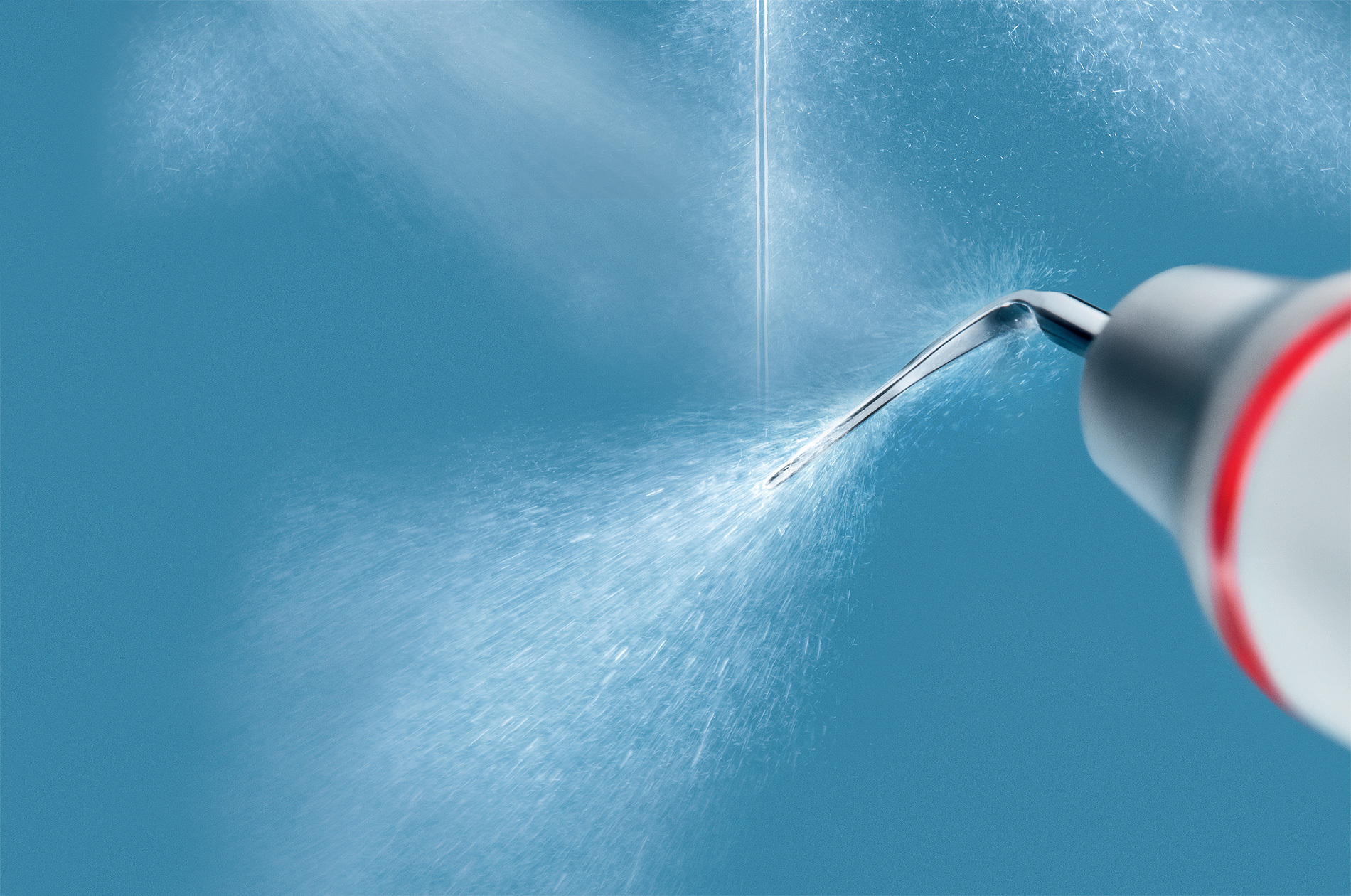 Professional Tooth Cleaning / Guided Biofilm Therapy®